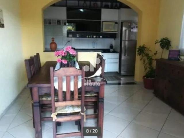 Sobrado à venda, 2 quartos Jardim Santo Alberto em Santo André/SP