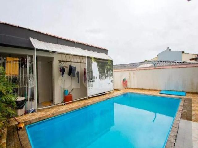 Sobrado à venda, 2 quartos Parque Novo Oratório em Santo André/SP