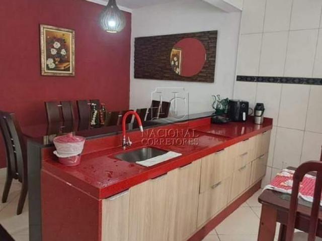Sobrado à venda, 2 quartos, 1 suíte, 1 vaga, Condomínio Maracanã Santo André/SP