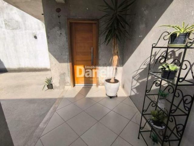 Sobrado à venda, 2 quartos, 1 suíte, 2 vagas, Chácara Guisard Taubaté/SP