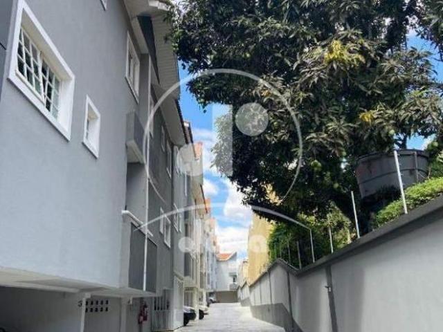 Sobrado à venda, 2 quartos 1 suíte Silveira em Santo André/SP