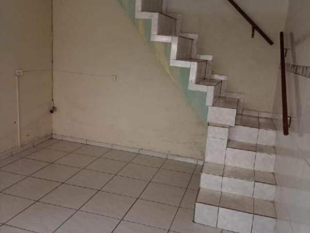 Sobrado à venda 2 quartos 1 vaga João Ramalho Santo André SP