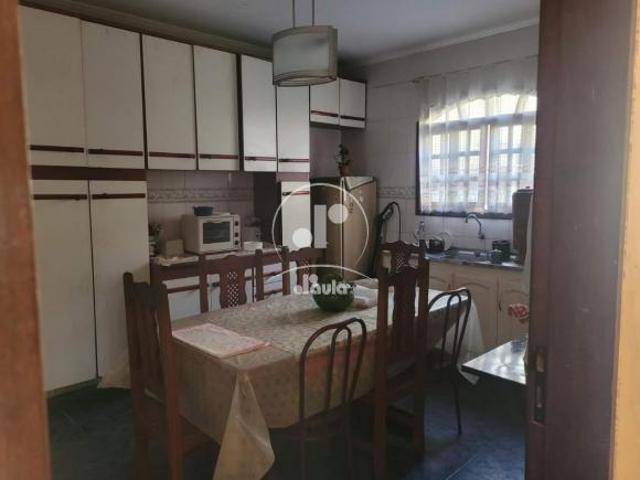 Sobrado à venda, 2 quartos 2 suítes Vila Camilópolis em Santo André/SP