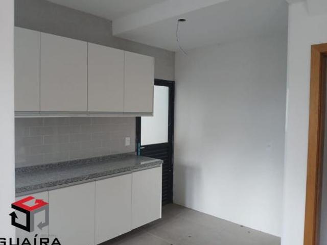 Sobrado à venda 2 quartos 2 suítes 2 vagas Gilda Santo André SP