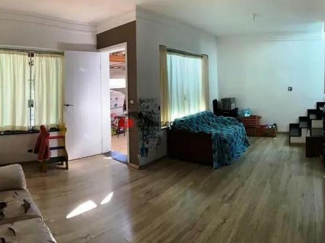 Sobrado à venda 2 Quartos, 2 Suites, 3 Vagas, Santa Paula, São Caetano do Sul SP