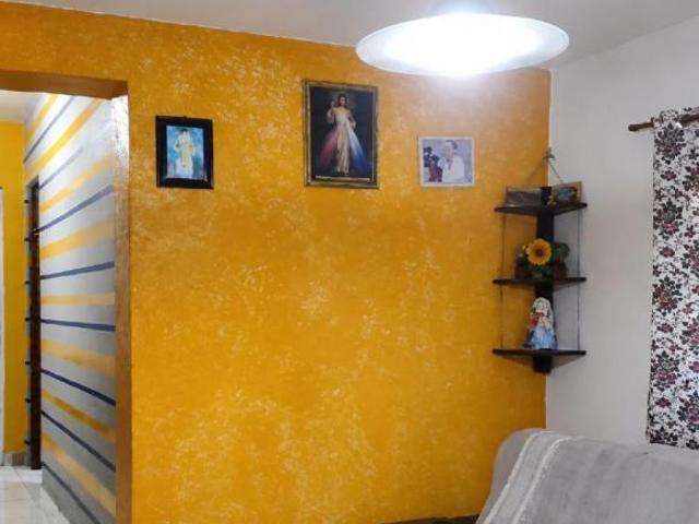Sobrado à venda 2 quartos 2 vagas Casa Grande Diadema SP