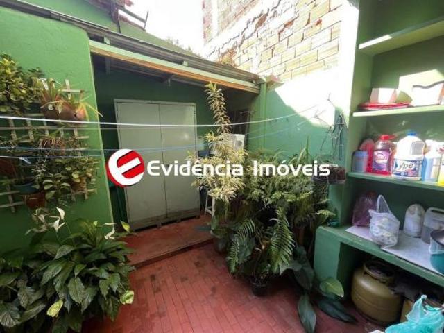 Sobrado à venda, 2 quartos, 2 vagas, Vila Scarpelli Santo André/SP