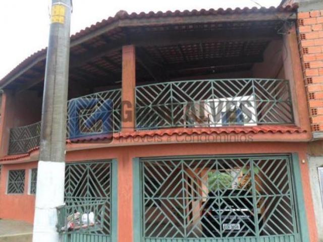 Sobrado à venda | 2 suítes, 5 vagas Rio Grande, SBC