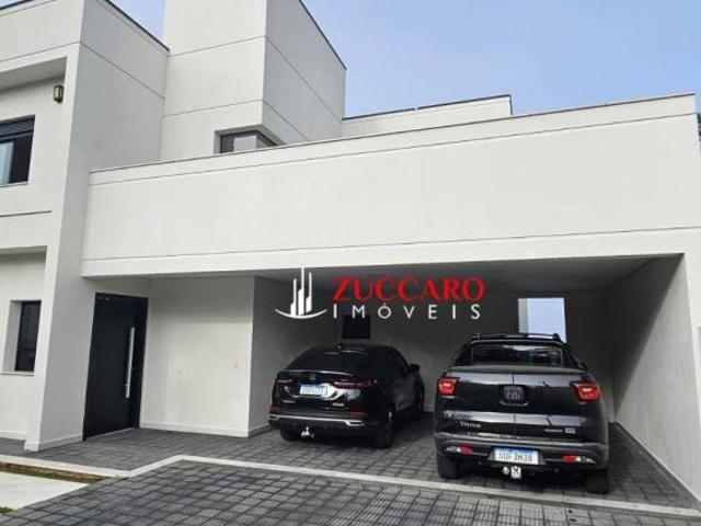 Sobrado à venda, 300 m² por R$ 2.500.000,00 Jardim Imperial Hills III Arujá/SP