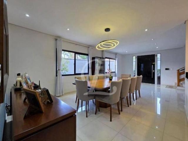 Sobrado à venda | 315m² | 4 dormitórios | 1 suíte | 4 vagas | Palmas do Tremembé São Paulo/SP