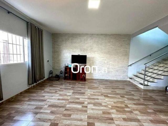 Sobrado à venda, 319 m² por R$ 999.000,00 Setor Goiânia 2 Goiânia/GO