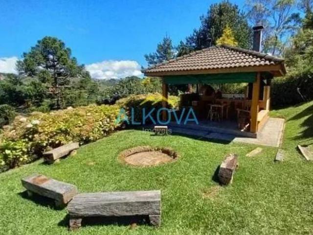 Sobrado à venda, 320 m² por R$ 2.700.000,00 Descansópolis Campos do Jordão/SP