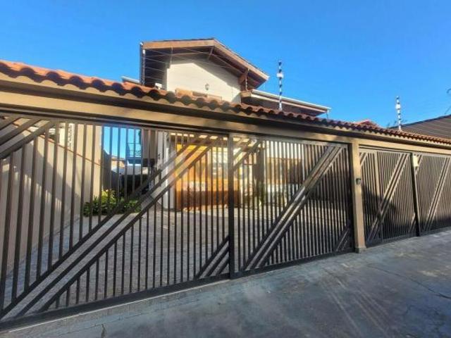 Sobrado à venda, 330 m² por R$ 1.850.000,00 Indaiá Caraguatatuba/SP