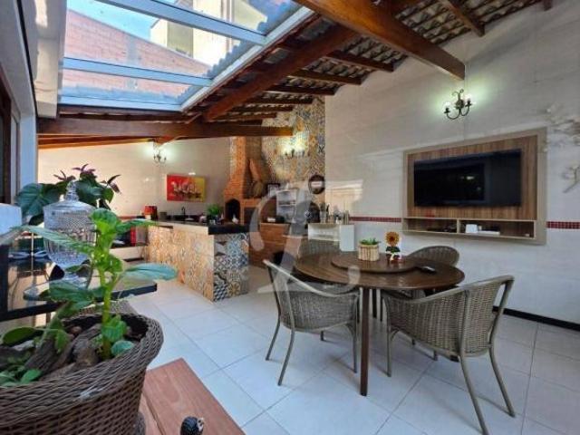 Sobrado à venda | 330m² | 5 dormitórios | 3 suítes | 3 vagas | Tremembé São Paulo/SP