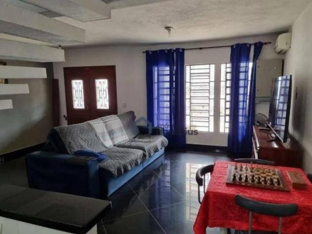 Sobrado à venda, 370 m² por R$ 1.198.000,00 Jardim Pereira do Amparo Jacareí/SP