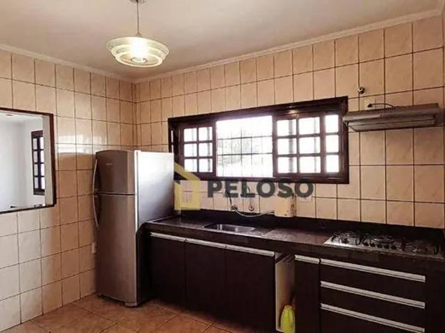 Sobrado a venda | 370m² | 2 dormitórios | 8 vagas | Tremembé São Paulo/SP