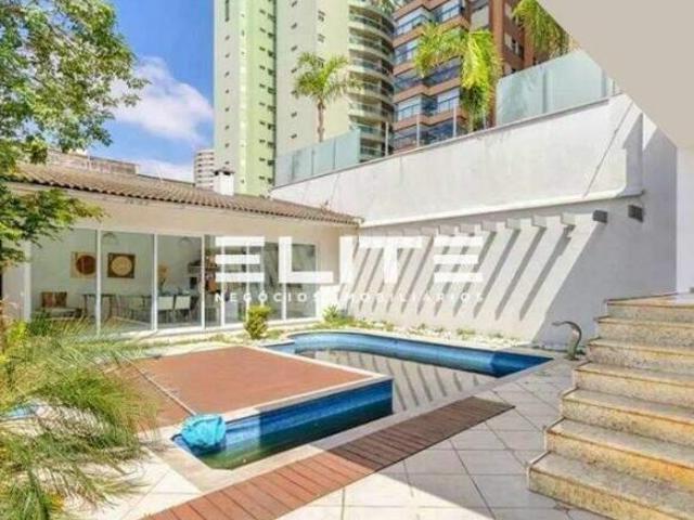 Sobrado à venda, 384 m² 3 dormitórios Bairro Jardim Santo André/SP