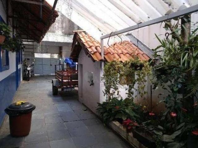 Sobrado à venda, 384 m² por R$ 450.000,00 Itaquera São Paulo/SP