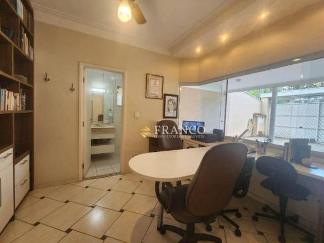 Sobrado à venda, 394 m² por R$ 1.800.000,00 Alto São Pedro Taubaté/SP