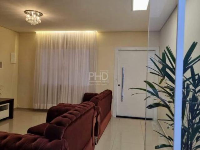 Sobrado à venda, 7 quartos, 1 suíte, 2 vagas, Centro São Bernardo do Campo/SP