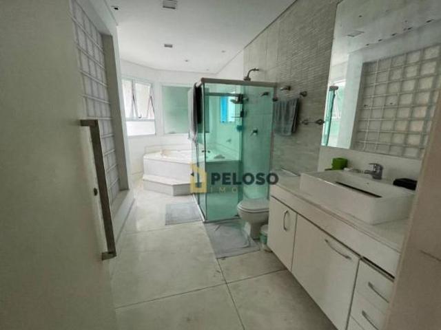 Sobrado à venda | 400 m² | 4 suites | área gourmet | 3 vagas | Jd Leonor Mendes de Barros São Paul
