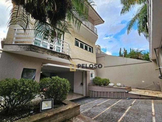 Sobrado à venda | 418m² | 4 suítes | closet | piscina com hidro | 5 vagas | Jardim Leonor Mendes de