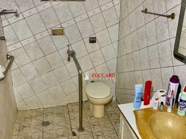 Sobrado à venda, 430 m² por R$ 799.999,99 Cidade Soberana Guarulhos/SP