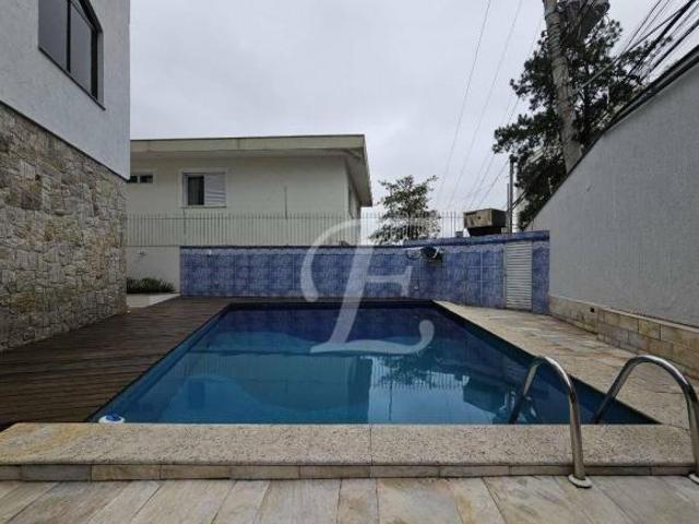 Sobrado à venda | 453m² | 4 suítes | 8 vagas | Vila Irmãos Arnoni São Paulo/SP