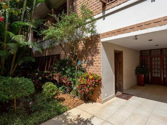 Sobrado à venda, 4 dormitórios, 2 vagas, 330m², Planalto Paulista