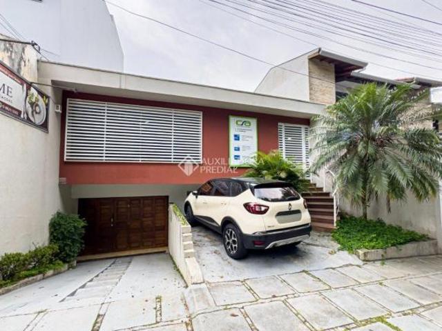 Sobrado à venda 4 Dormitórios, 3 Suítes, 3 Vagas Jardim do Mar SBC
