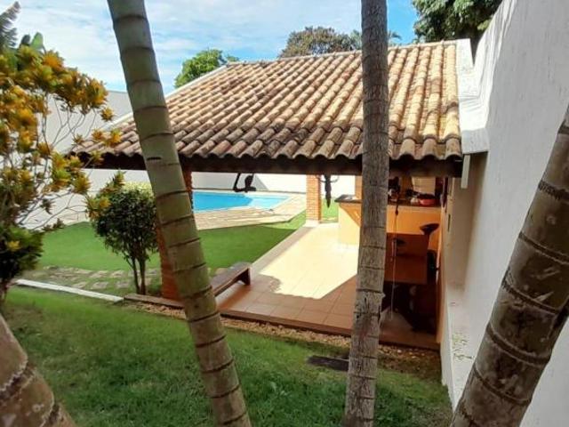 SOBRADO A VENDA, 4 DORMITORIOS SENDO 2 SUITES, 1 NO TERREO NO SAN CONRADO