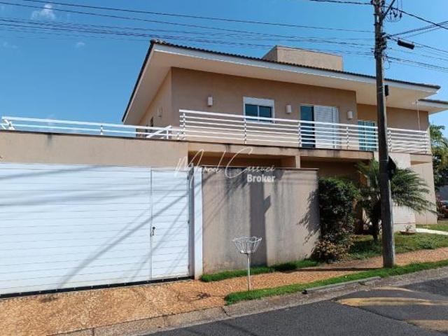 Sobrado à venda, 4 dormitórios, sendo 2 suítes, salas, cozinha, lavanderia, sacada piso superior, lo