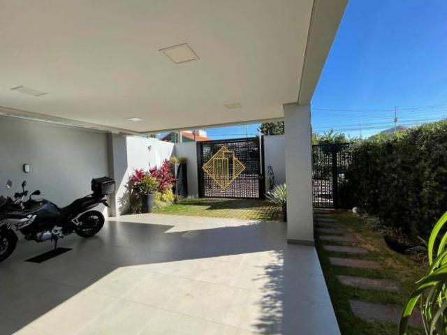 SOBRADO À VENDA, 4 QUARTOS, PISCINA, PERSIANAS ELETRICAS, SEMI MOBILIADO ALTO PADRAO, Vila Industria
