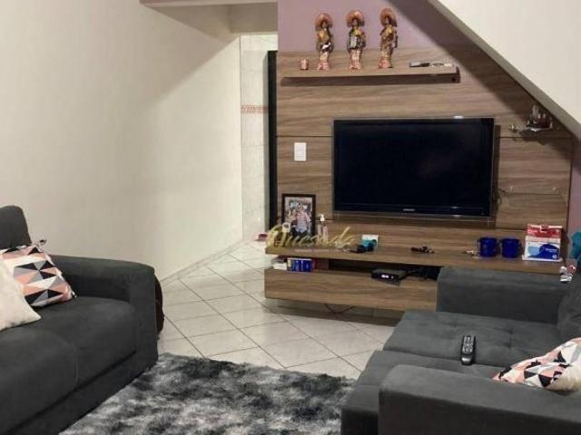 Sobrado à venda, 4 quartos, planejados, quintal, Jardim Adriana, Indaiatuba