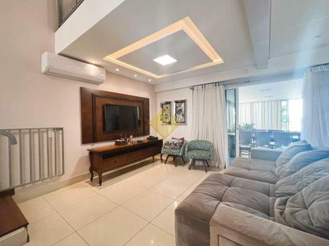 Sobrado à venda, 4 quartos, 1 suíte, 3 vagas, Vila Becker Toledo/PR