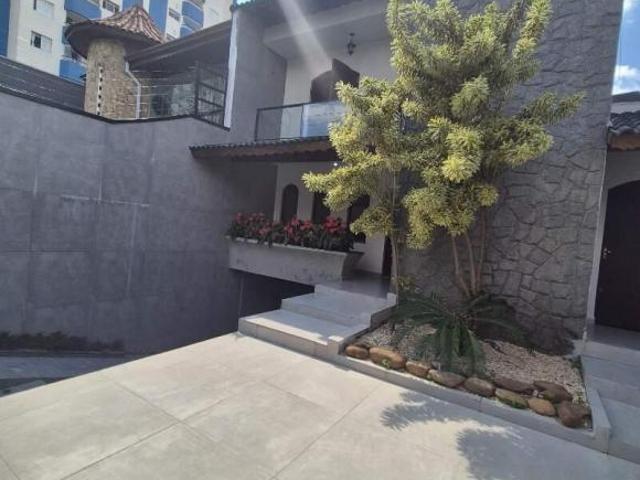 Sobrado à venda, 4 quartos, 1 suíte, 15 vagas, Vila Lúcia São Paulo/SP