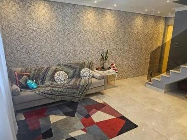Sobrado à venda 4 quartos 1 suíte 2 vagas Saúde São Paulo SP