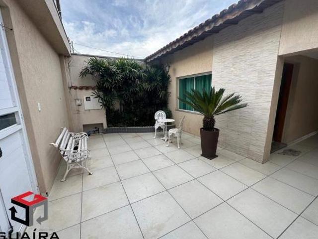 Sobrado à venda 4 quartos 1 suíte 4 vagas Camilópolis Santo André SP