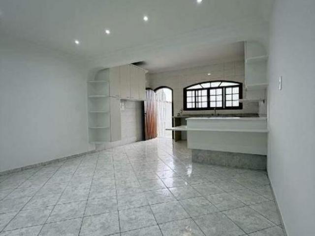 Sobrado à venda 4 quartos 1 suíte 4 vagas Guiomar Santo André SP