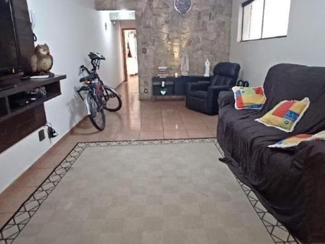 Sobrado à venda 4 quartos 1 suíte 6 vagas Campestre Santo André SP