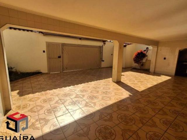 Sobrado à venda 4 quartos 1 suíte 6 vagas Independência São Bernardo do Campo SP