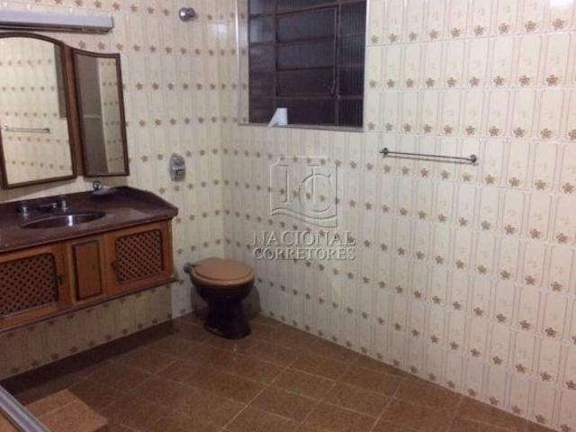 Sobrado à venda, 4 quartos, 1 suíte, 6 vagas, Parque Oratório Santo André/SP