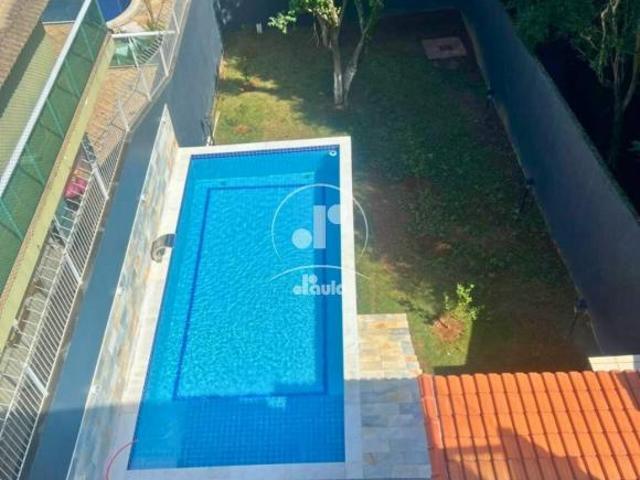 Sobrado à venda, 4 quartos 2 suítes Cerâmica em São Caetano do Sul/SP