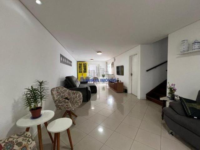Sobrado à venda 4 quartos 2 suites 2 vagas Campo Grande Santos SP