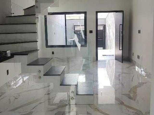 Sobrado à venda 4 quartos 2 suítes 2 vagas Vila Monumento São Paulo SP