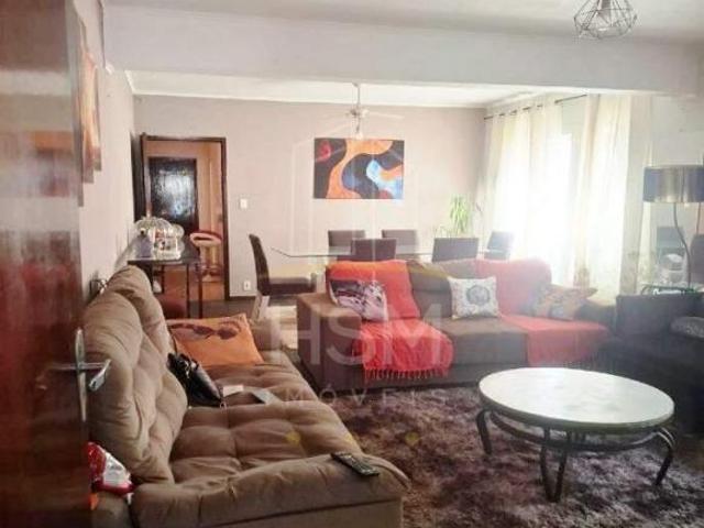 Sobrado à venda, 4 quartos, 2 suítes, 4 vagas, Campestre Santo André/SP