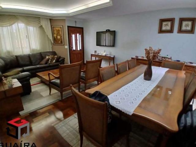 Sobrado à venda 4 quartos 3 suítes 5 vagas Pires Santo André SP