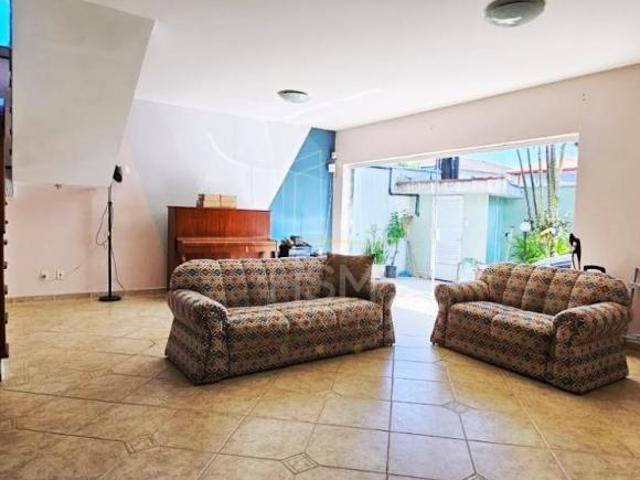 Sobrado à venda, 4 quartos, 3 suítes, 6 vagas, Jardim São Caetano São Caetano