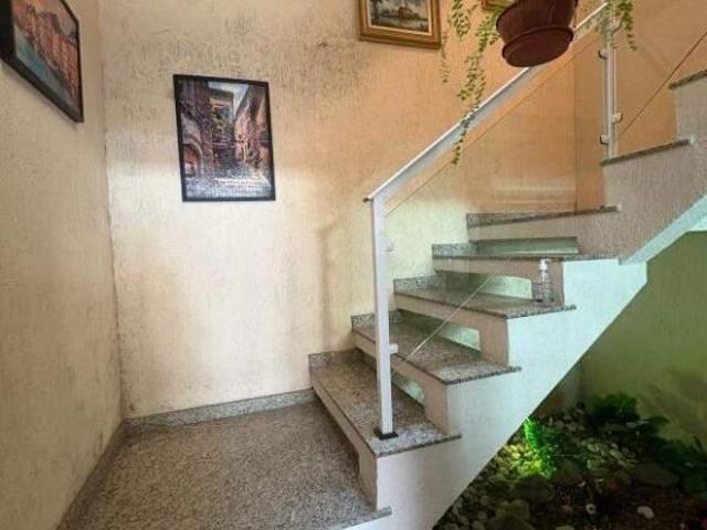 Sobrado à venda 4 quartos 4 suítes 5 vagas Valparaíso Santo André SP