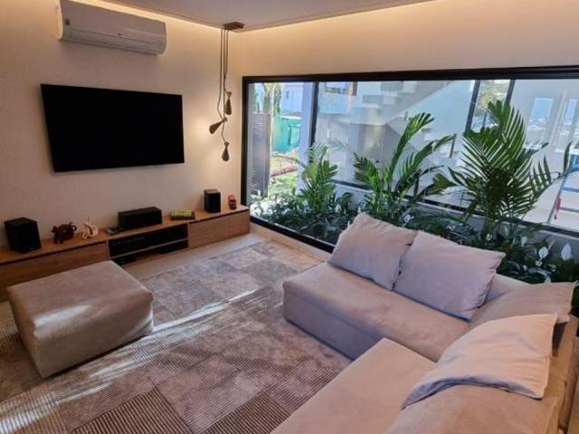 Sobrado à venda, 500 m² por R$ 6.385.000,00 Urbanova São José dos Campos/SP